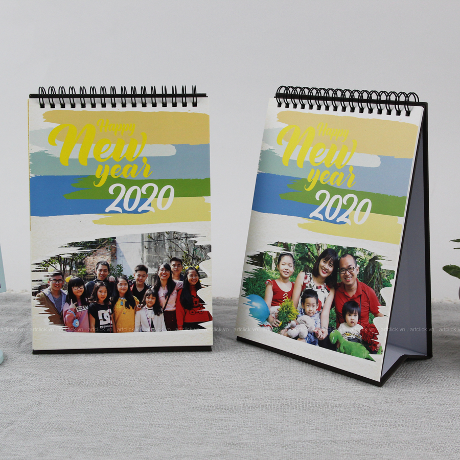 Desk Calendar Size 15x21cm 1 Side Printed with Personalized Photos In ...