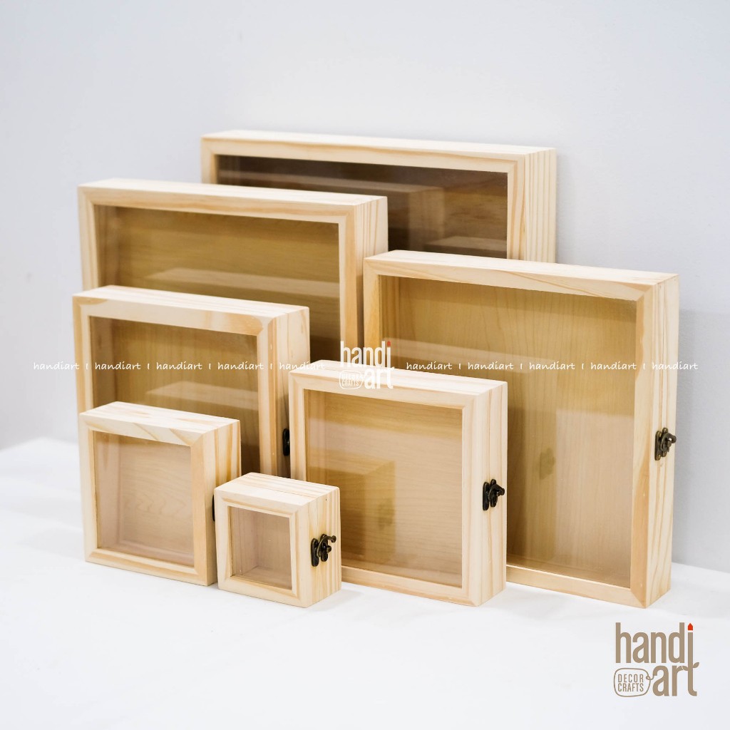 Square box frame with mica glass door decorated with 3D paintings ...