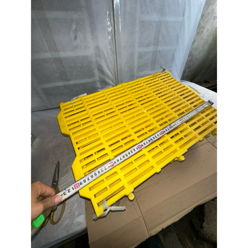 Nhattico plastic floor 40x60 - plastic blister, piglet floor, pig ...