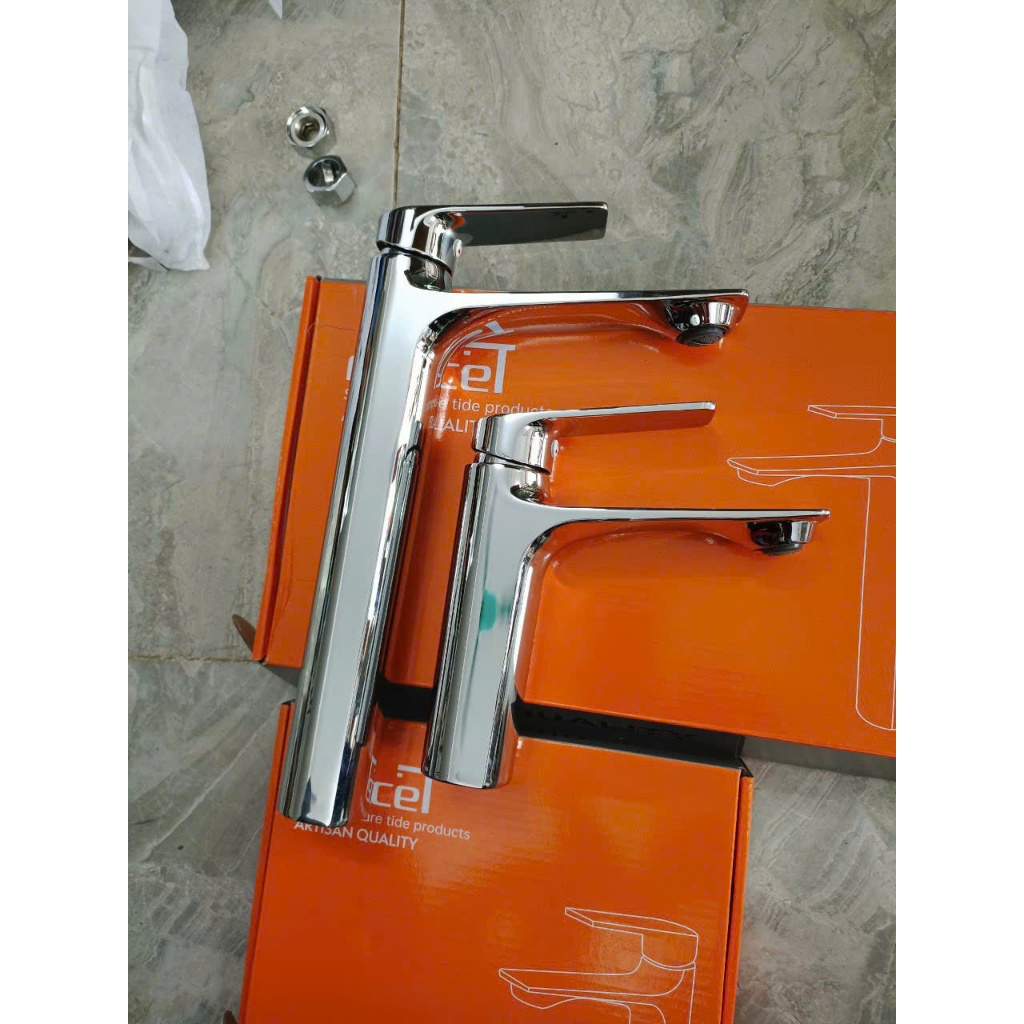 Stainless steel hot and cold Lavabo faucet with cylindrical body design ...