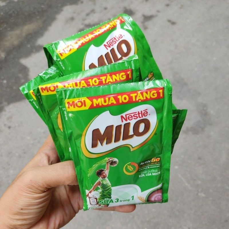 Milo milk powder 11 packs x 22g (10+1 packs) Nestle barley drink Activ ...