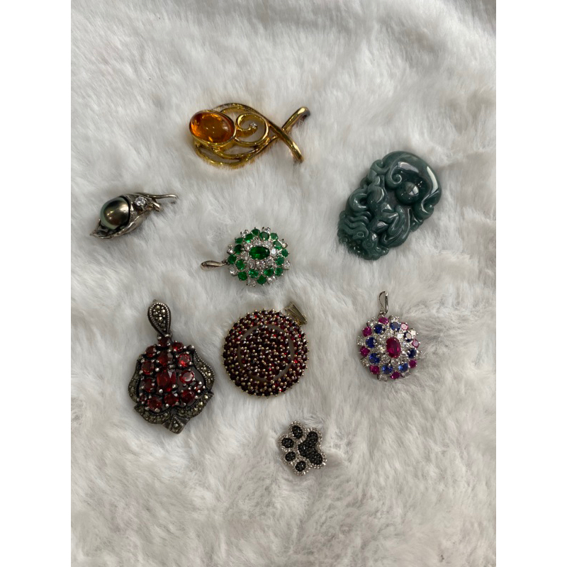 Selected Japanese pendant (P2) | Shopee Singapore