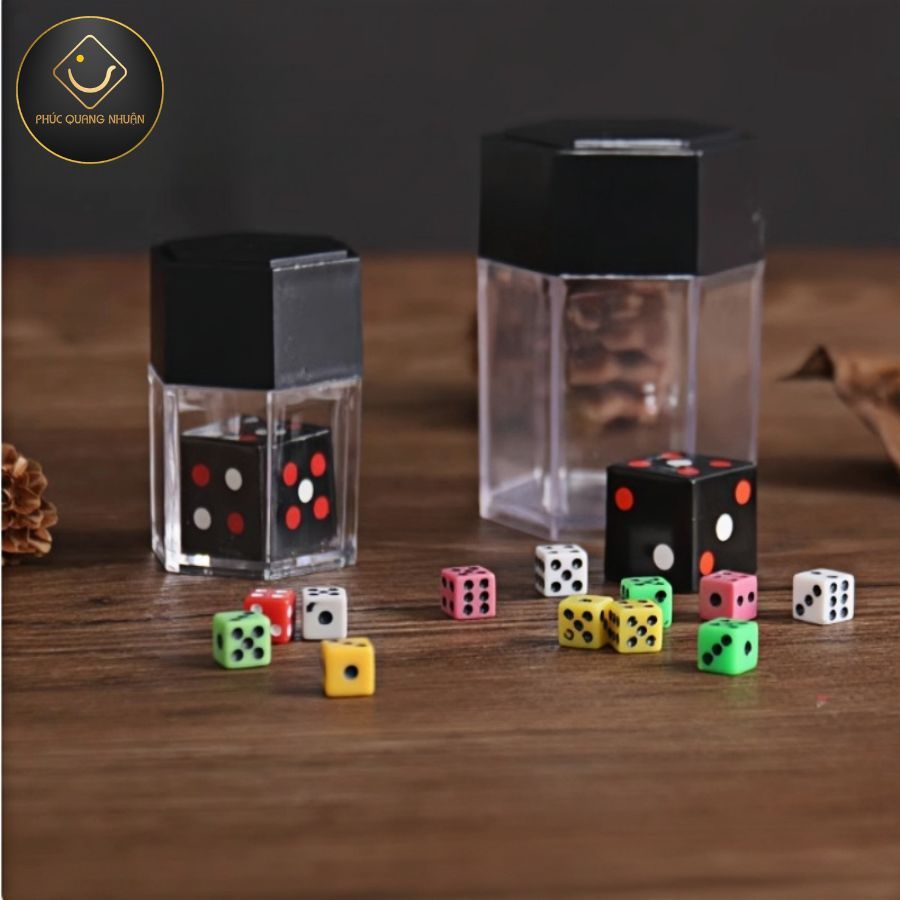 [Large type] Exploding dice, creative magic dice, large and small dice ...
