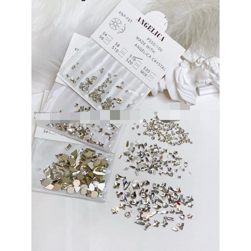 Mini stones of all sizes and sizes used to attach Pieceg (many models ...