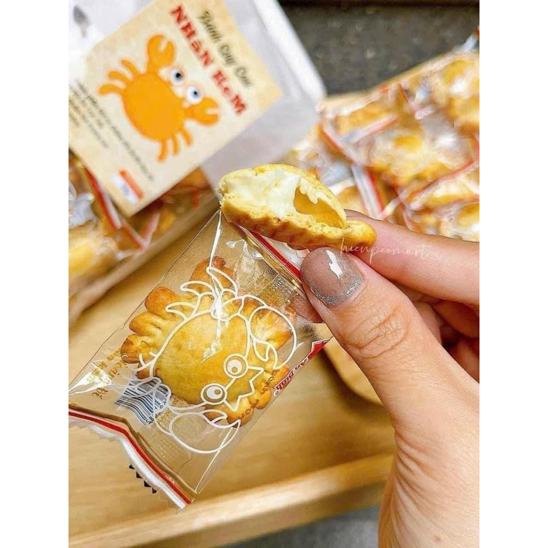 Crab BISCUITS WITH DELICIOUS MILK CREAM 500g | Shopee Singapore
