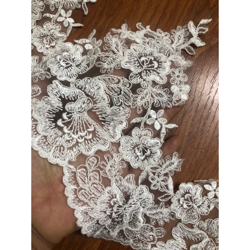 High quality leg lace 20-22cm version used to attach wedding dresses ...