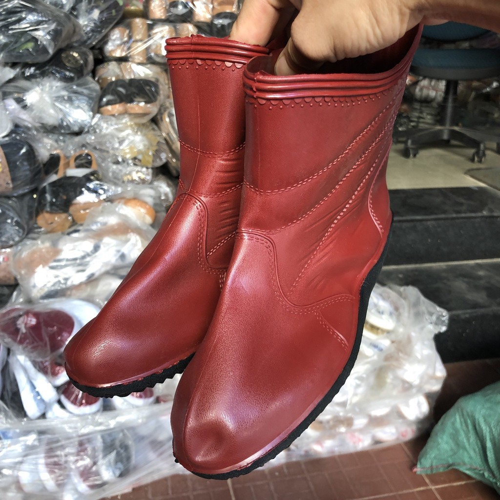 Anti-slip short rubber boots, short garden rain boots with rubber sole ...