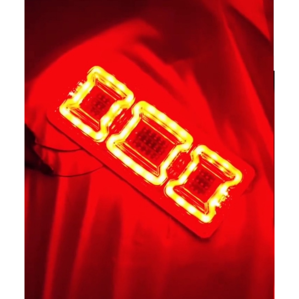 bag Audi-style 3-square and 4-square Led tail lights for trucks, dump ...