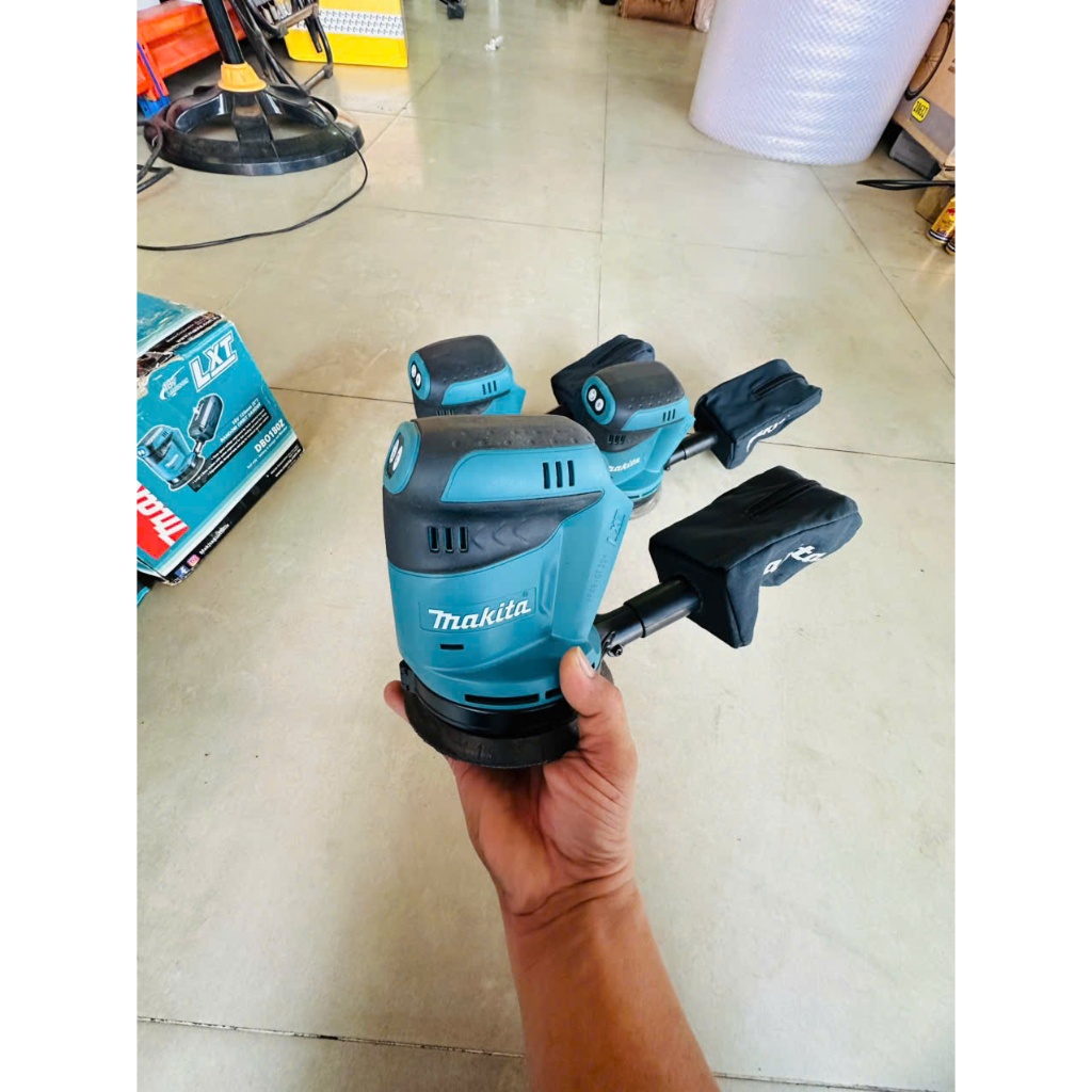 Makita DBO180 -18V0L-125mm circular orbital sander. 90% Australian ...