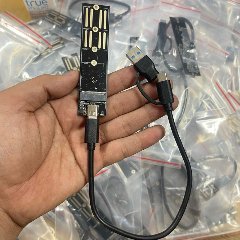 Dual NVME and M2 sata data reader circuit with C-C, C-USB connection ...