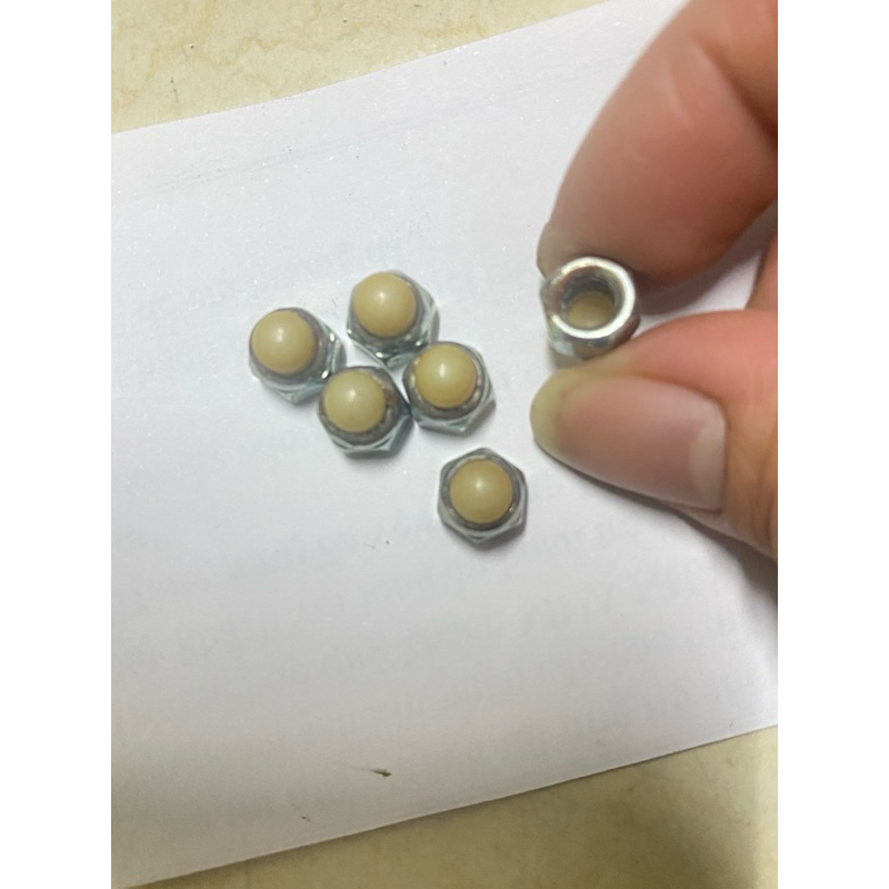 Liquidation of rusted screw heads (round walker screw caps) | Shopee ...