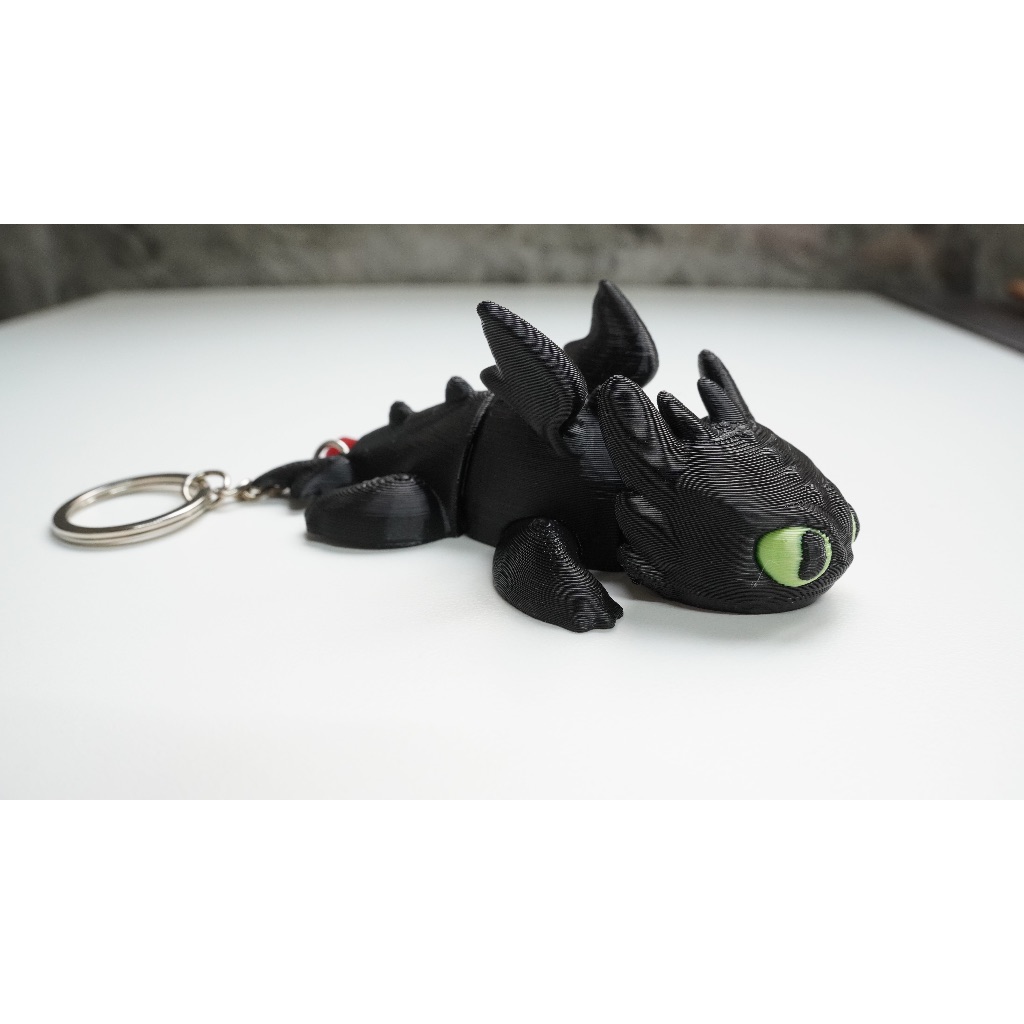 Toothless dragon keychain from the movie How to train your dragon ...