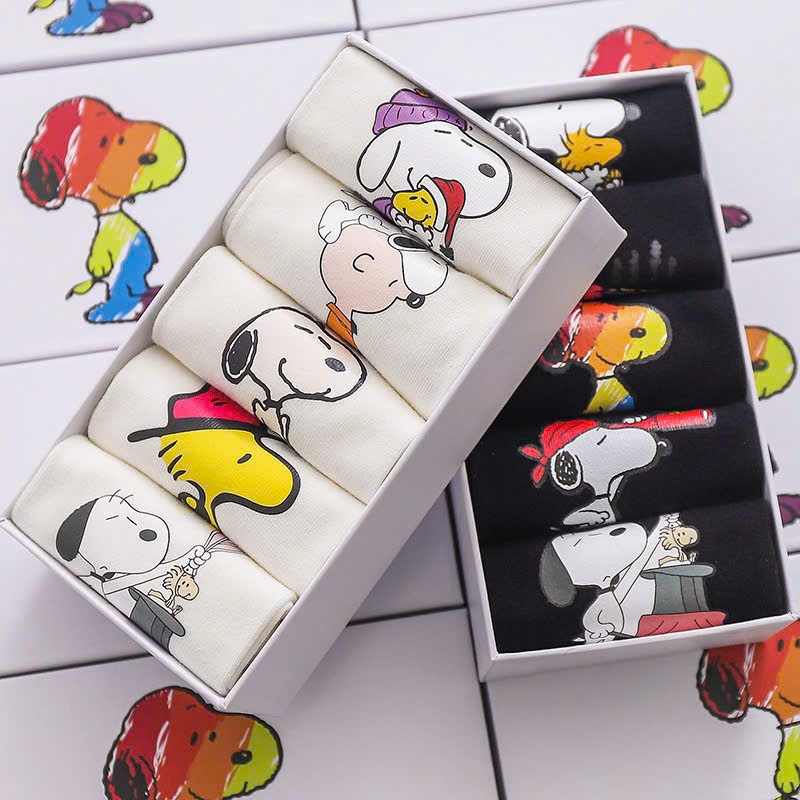 Box of 6 pairs of socks with snoopy, doraemon, shinosuke, pikachu ...