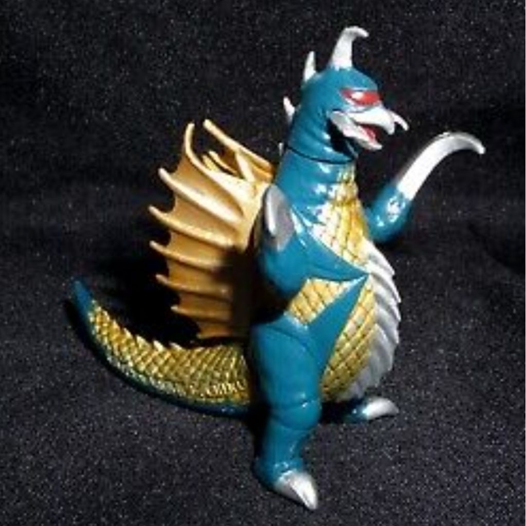 Kaiju Gigan model in Godzilla | Shopee Singapore