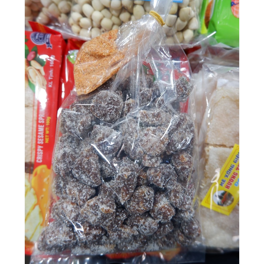 Hue salted tamarind 500g pack (sweetened tamarind + salt packet ...