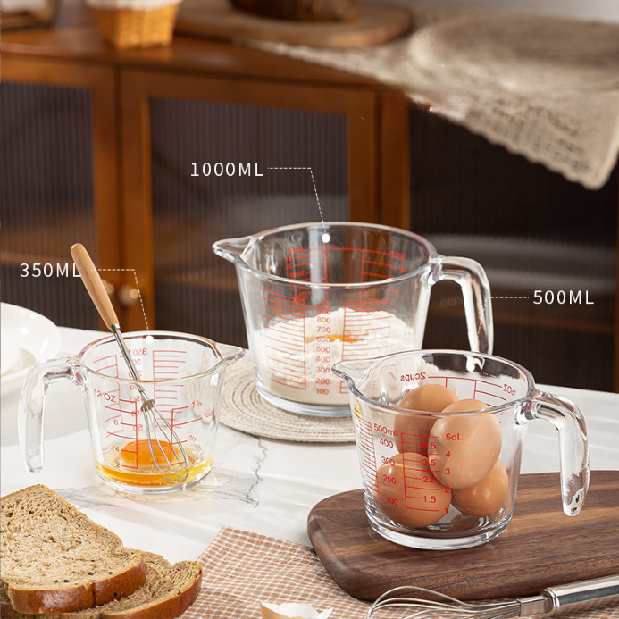 Graded glass bowl, dough cup, egg mixing bowl, cream mixing bowl with ...