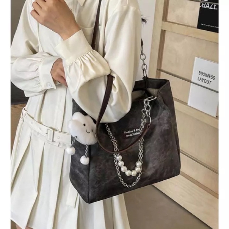 Slingshotch women's shoulder bag, clip-on bag, office style, going out ...