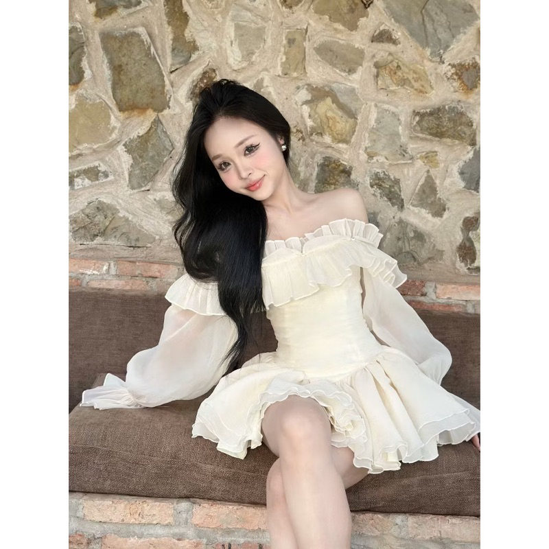 [GIVE PANTS/READY] Super feminine long-sleeved off-the-shoulder dress Silk dress with pearls for ...