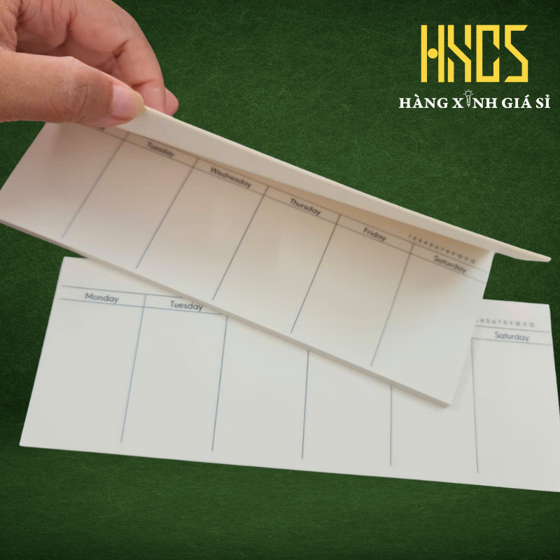 Weekly Mini Timetable divides columns for convenient tear-off work ...