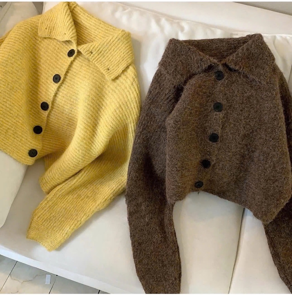 [Real photo/video] Black button sweater can be worn in many ways ...